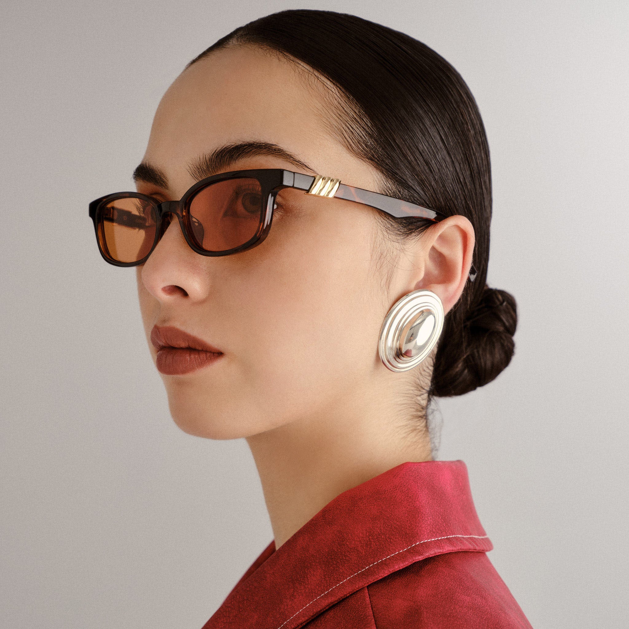 Confidential Dark Tort Female D-Frame Sunglasses | Le Specs